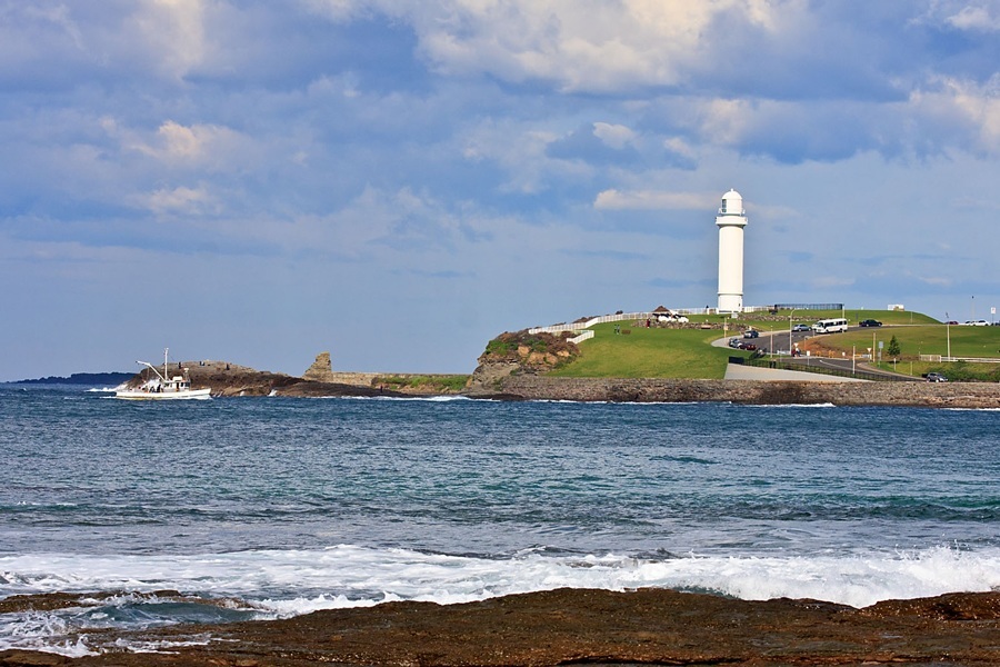 Experience Wollongong's scenic Blue Mile